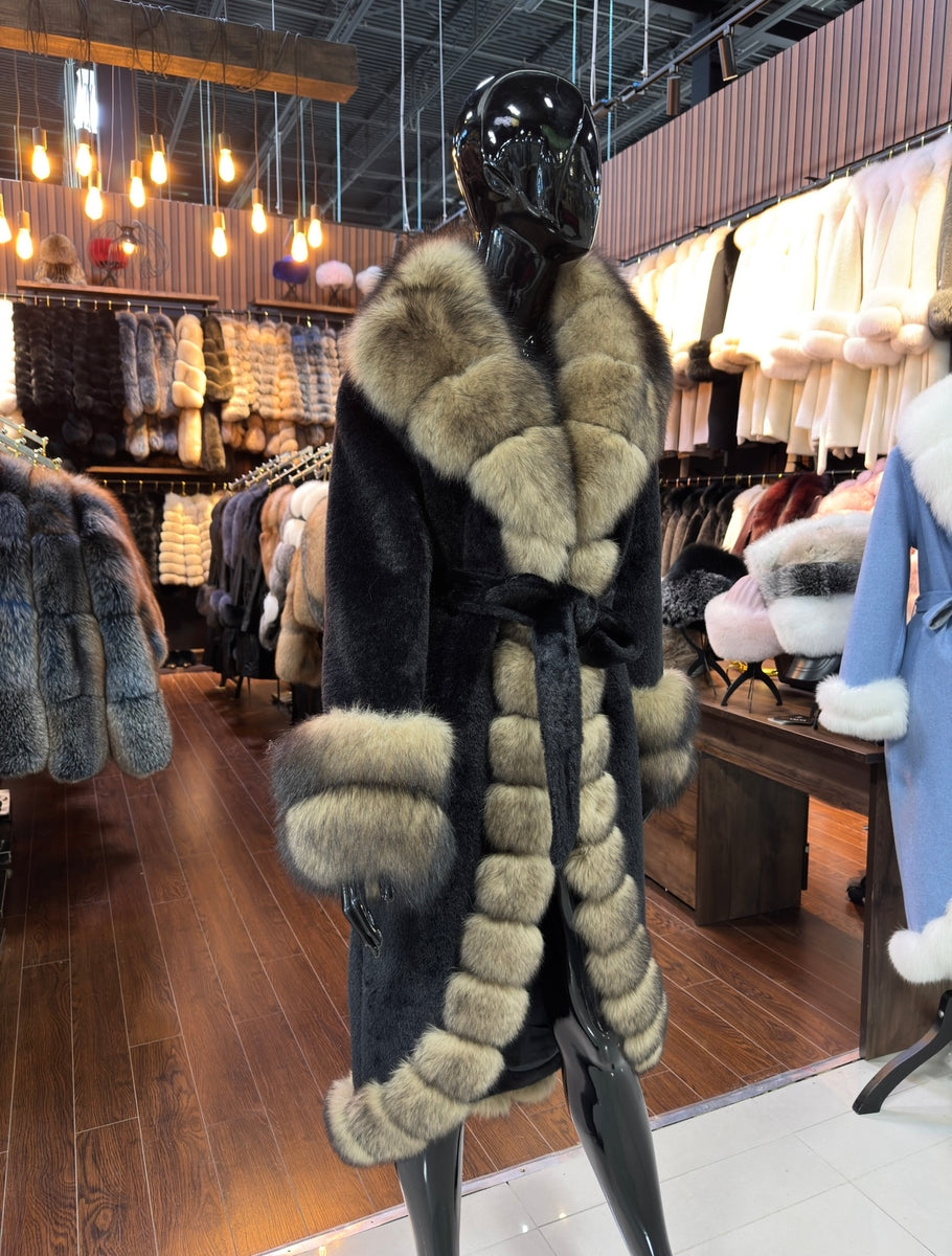 Genuine Fox Fur & Soft Alcantara Luxury Coat – Handmade Elegant Design ...